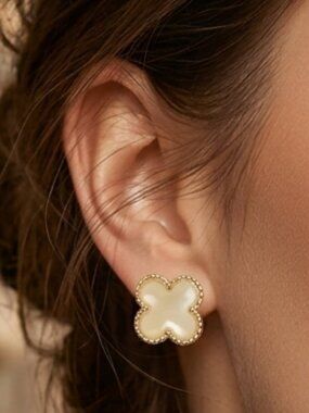 Jewelry | Elegant 15mm Clover Earrings 18k Gold Plated Dainty ...